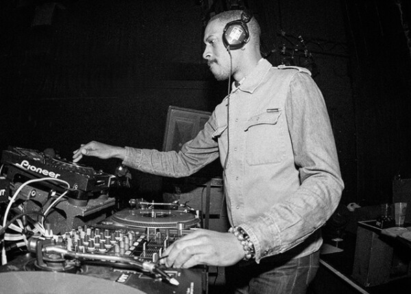 iFLYER: DJ STITCH - DJ