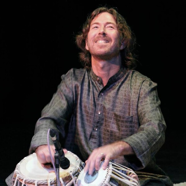 iFLYER: Ty Burhoe (タイ・バーホー) - LIVE