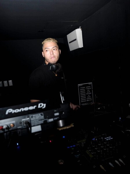 iFLYER: T-Razor - DJ