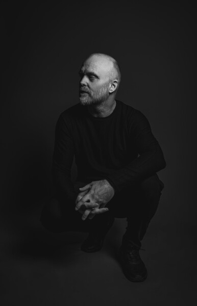 iFLYER: Solarstone. - DJ