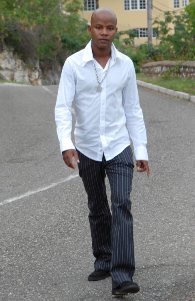 iFLYER: TERRY LINEN - LIVE