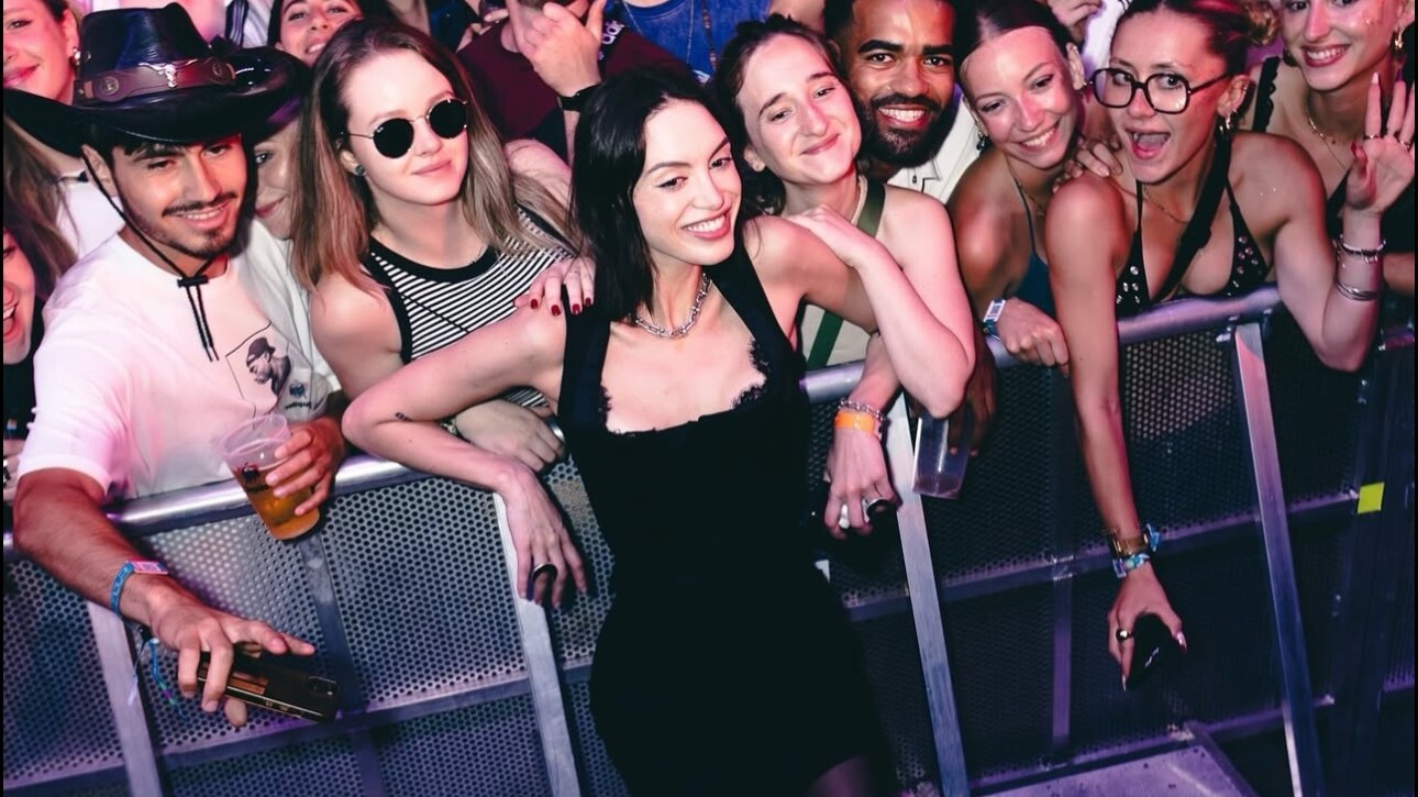 iFLYER: ハード・テクノDJ/プロデュサーSara Landry (サラ・ランドリー) 、今後数ヶ月はセカンド・アルバムの制作に費やす ...