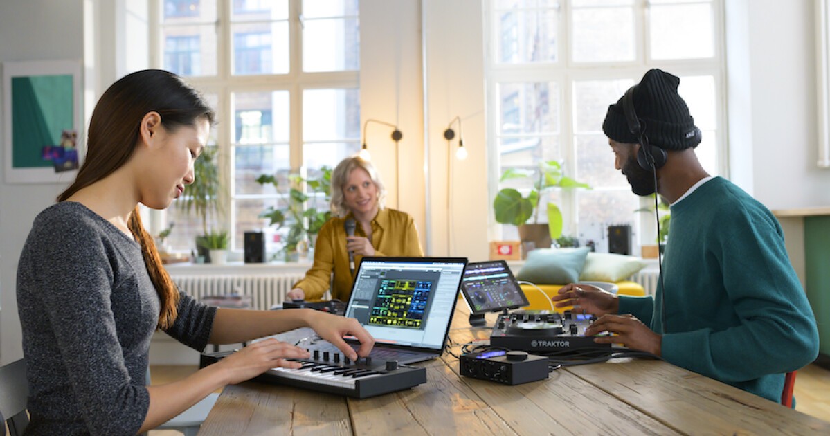 iFLYER: Native Instrumentsが米NAMMにて人気DJアプリ【TRAKTOR DJ 2】など4つの新製品を発表！