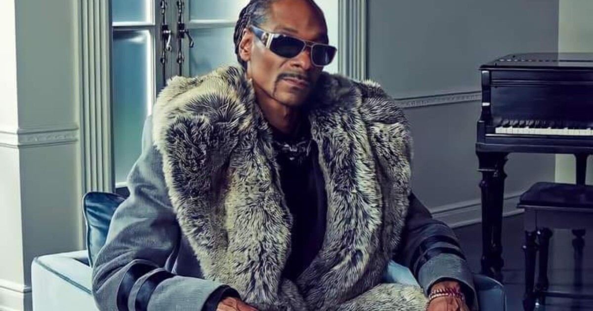 iFLYER: ラッパーのSnoop Dogg (スヌープ・ドッグ) 、亡き母へのトリビュートとなるゴスペルアルバム『Altar Call』を ...