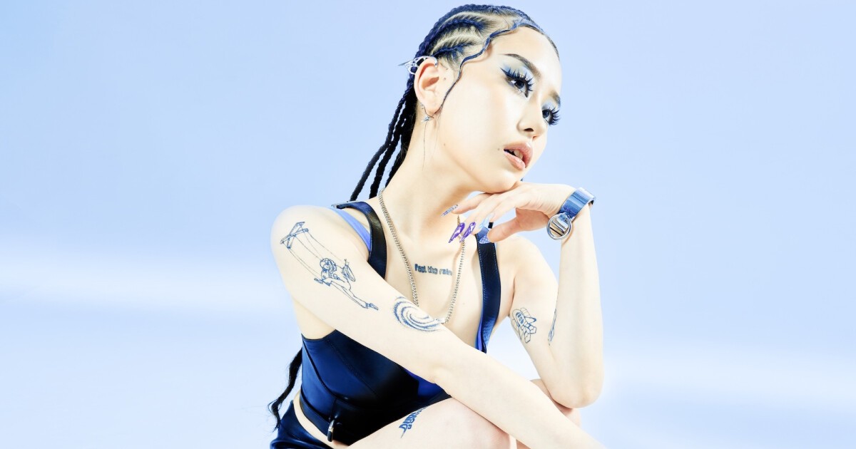 iFLYER: CYBER RUI - LIVE