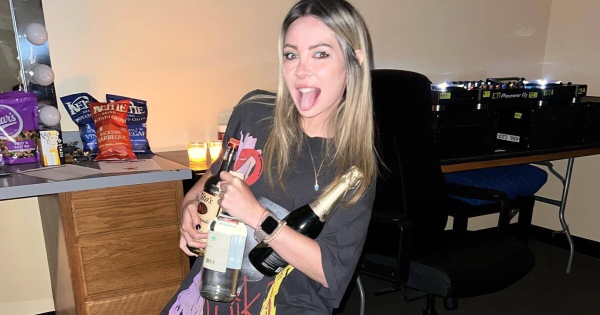 iFLYER: Alison Wonderland（アリソン・ワンダーランド）の別名義 Whyte Fang（ホワイト・ファング）のデビュー ...