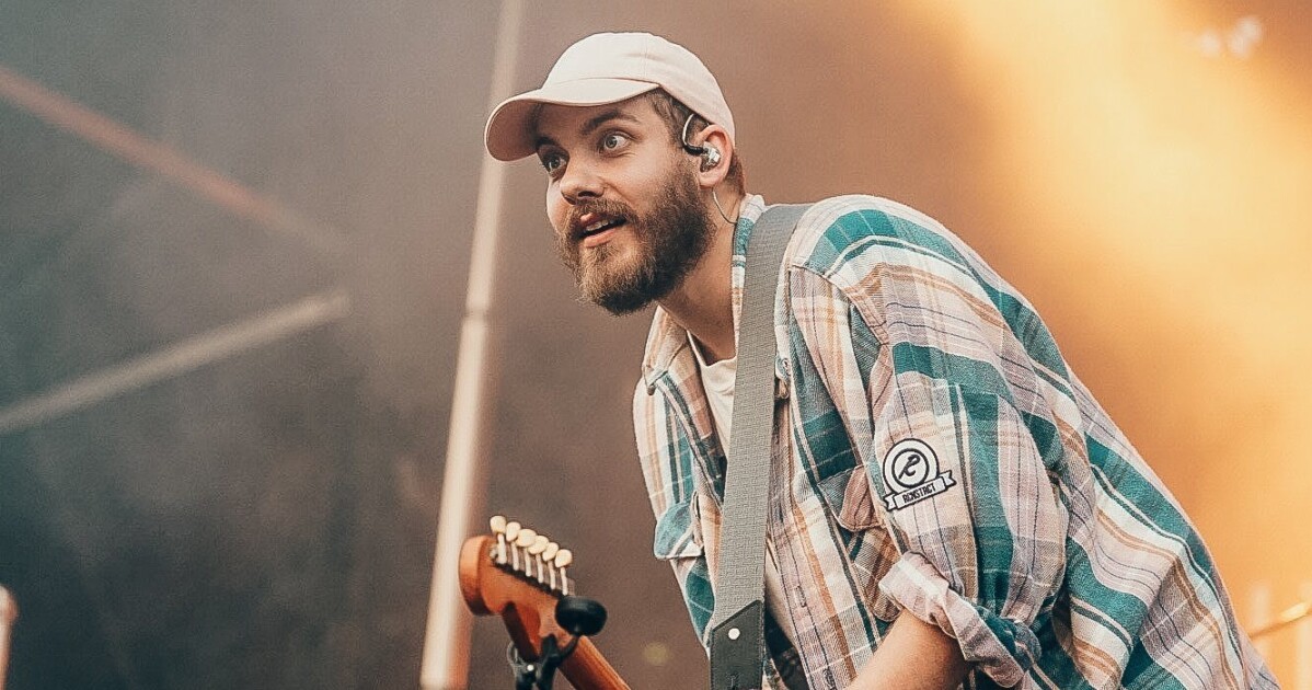 iFLYER: San Holo（サン・ホロ）2枚目のアルバム『bb u ok? (album 2) 』のリリース日程を6月初旬に延期、一方で ...