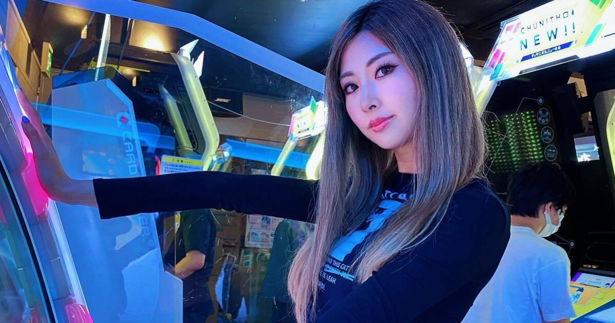 iFLYER: 待望のアメリカデビュー！グローバルに活躍するトランス＆テクノDJ / Producer の Rinaly（リナリー）、アメリカ ...